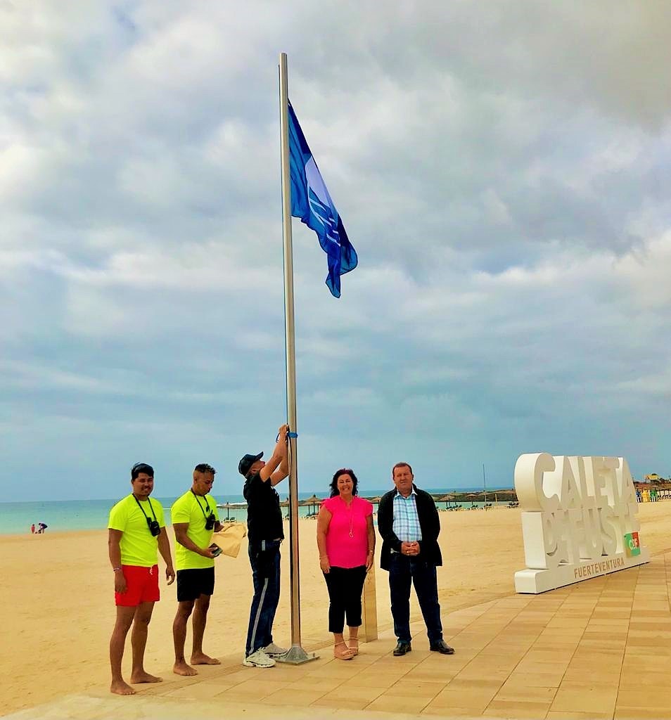 Bandera Azul en El Castillo - ondafuerteventura.es