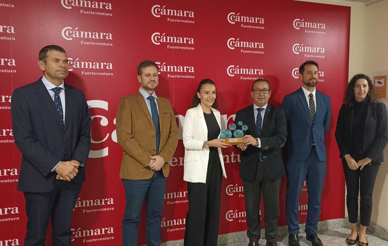Cámara de Comercio de Fuerteventura premiada por su contribución a la ...